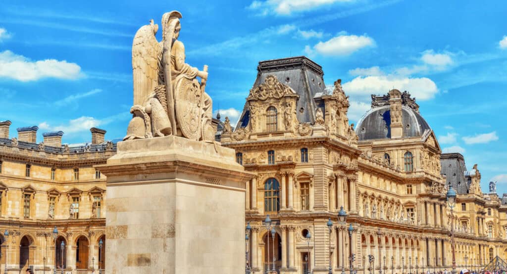 Louvre Museum Location 2026: Entrances, Metro Stops, Map & Easiest Ways ...