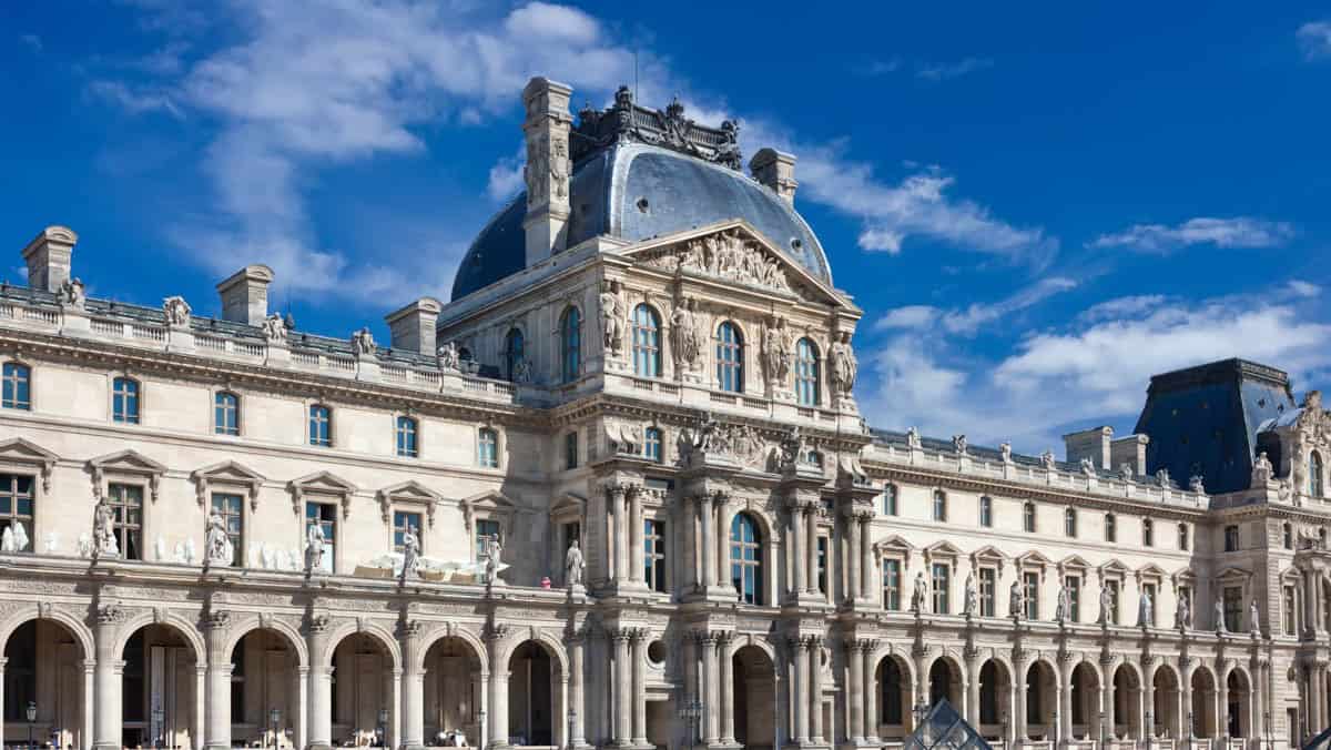 Louvre Museum Location 2026: Entrances, Metro Stops, Map & Easiest Ways ...